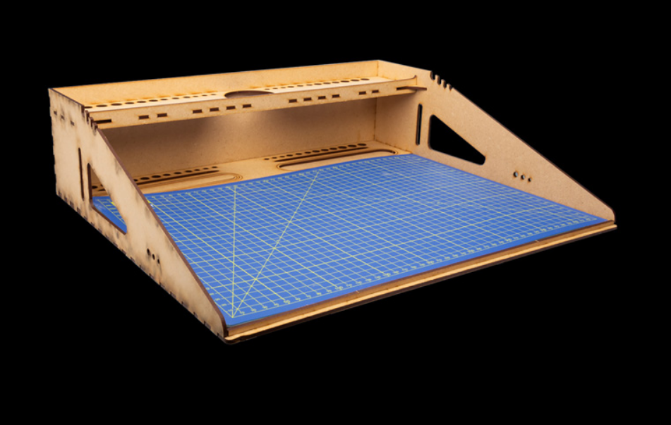 ITALERI Modelling Workstation with A3 Cutting Mat - 50833 – RC Garage ...